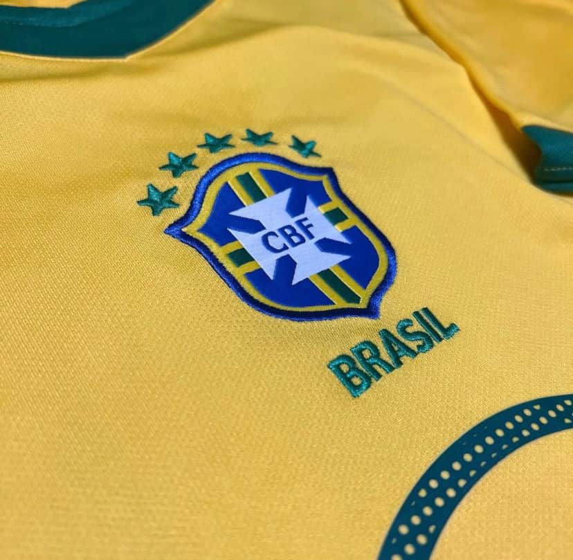vamos|Brazil 2004 Home Ronaldinho