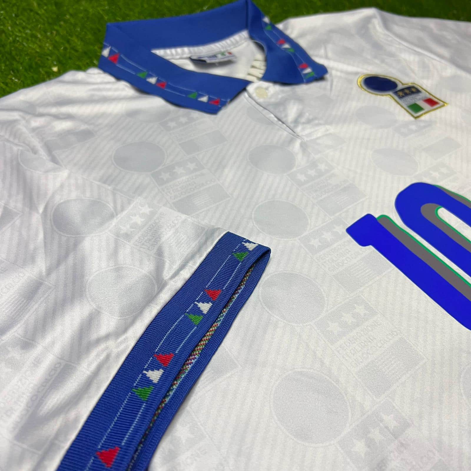 vamos|Italy 1994 Away Baggio