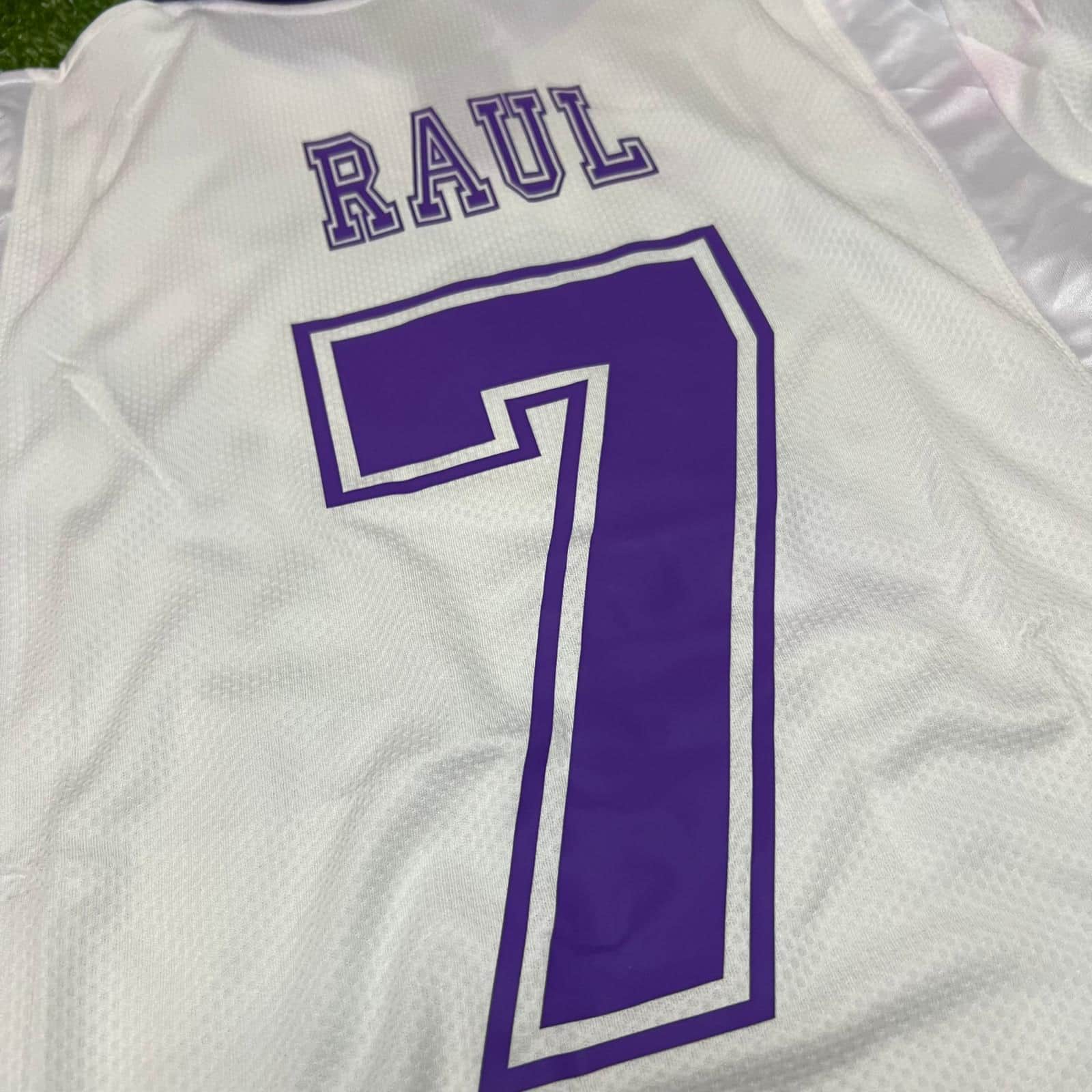 vamos|Real Madrid 97/98 Home Raul
