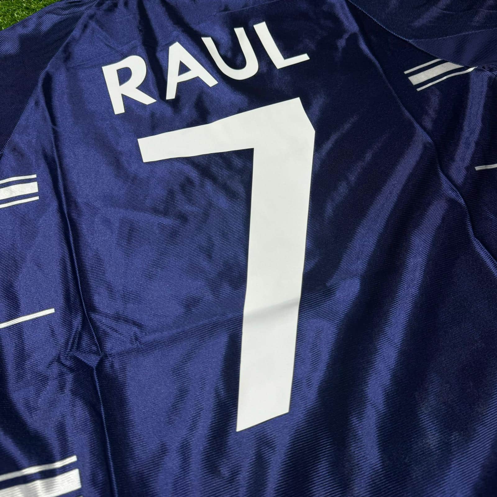vamos|Real Madrid 98/99 Away Raul