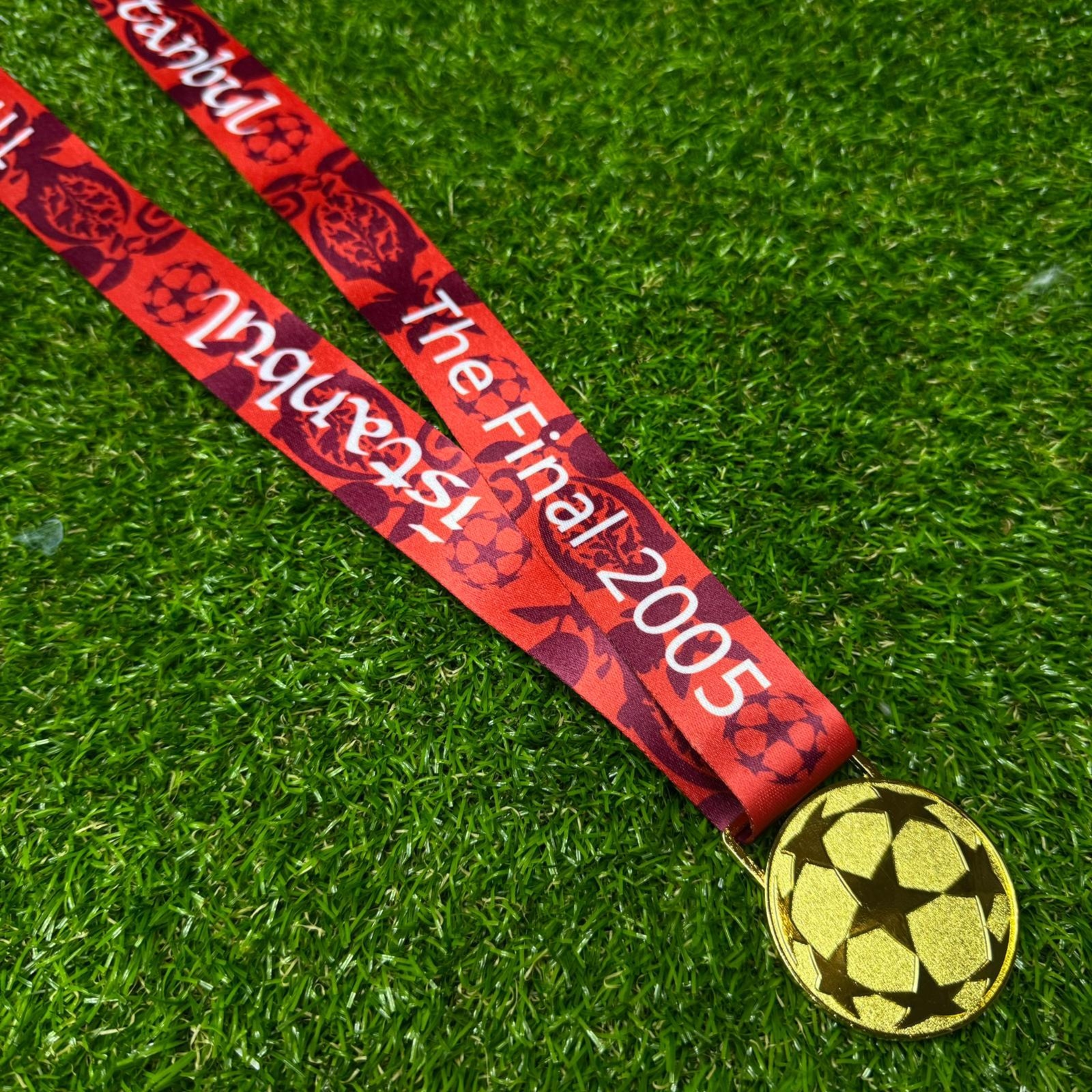 vamos|Champions League Final Istanbul 2005 Medal